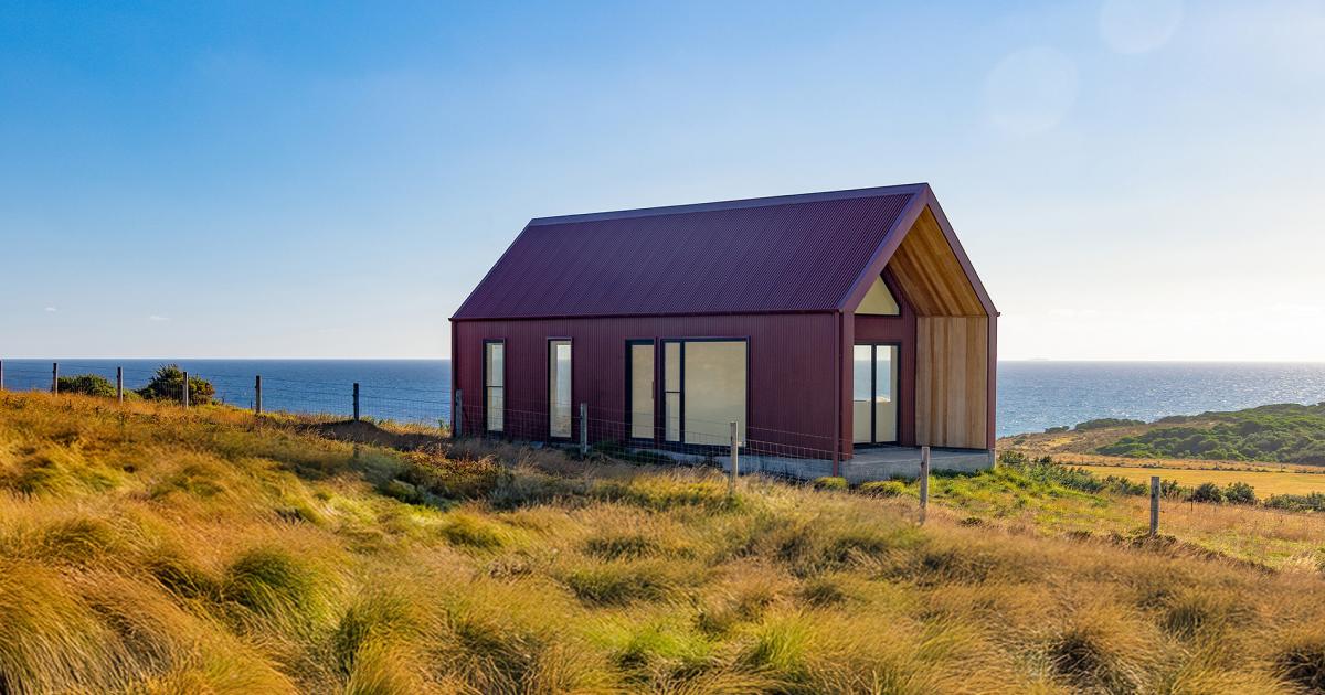 Red Peggy Phillip Island | COLORBOND® steel